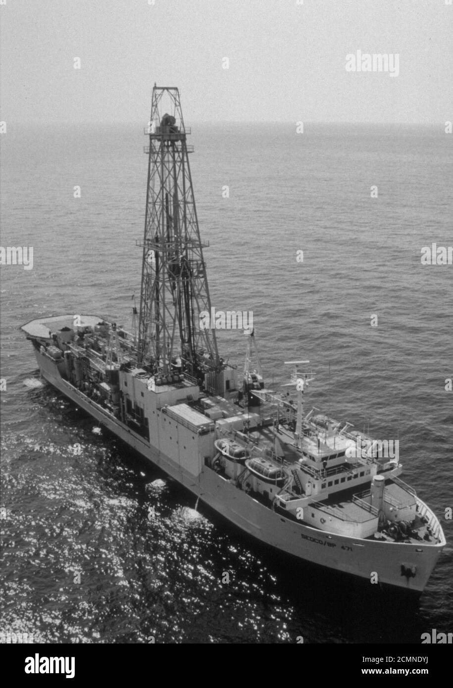 Joides resolution hi-res stock photography and images - Alamy