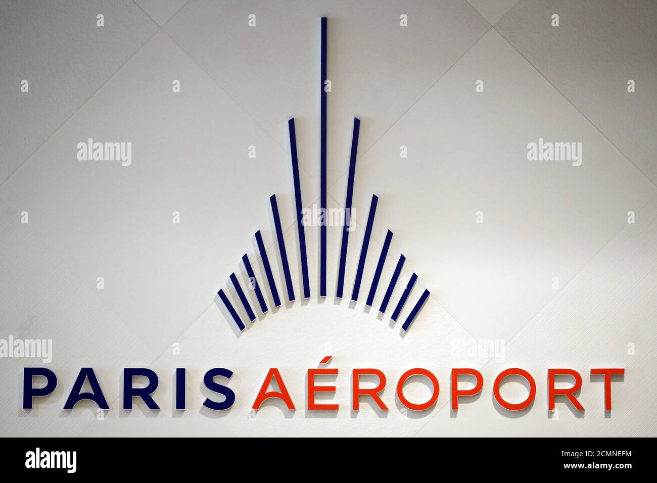 Adp logo hi-res stock photography and images - Alamy