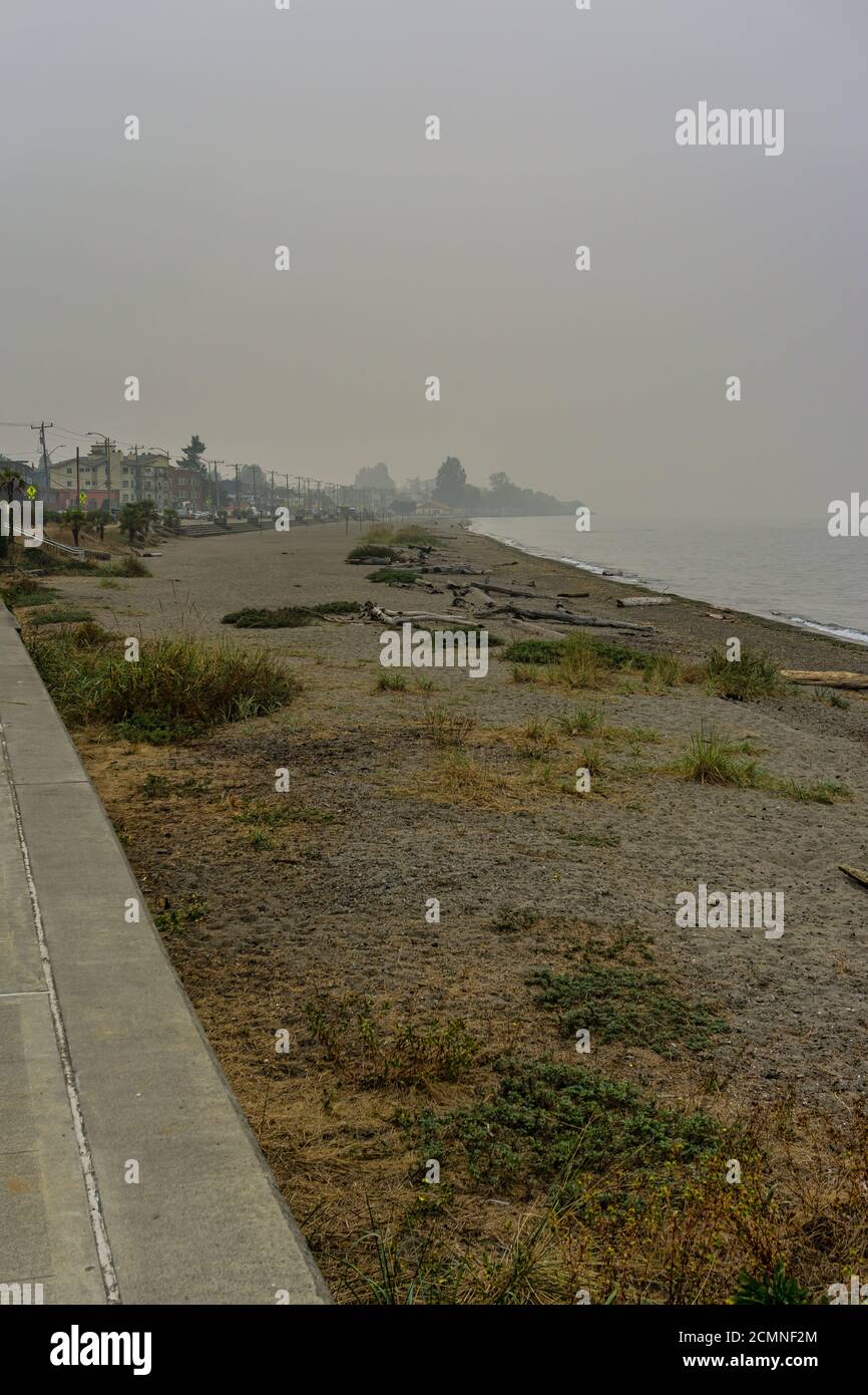 Smoke from wildfires blankets Alki Beach in West Seatt;e.Washington ...