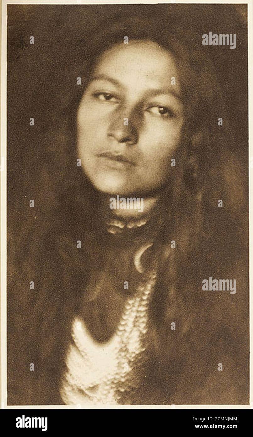 Keiley hi-res stock photography and images - Alamy