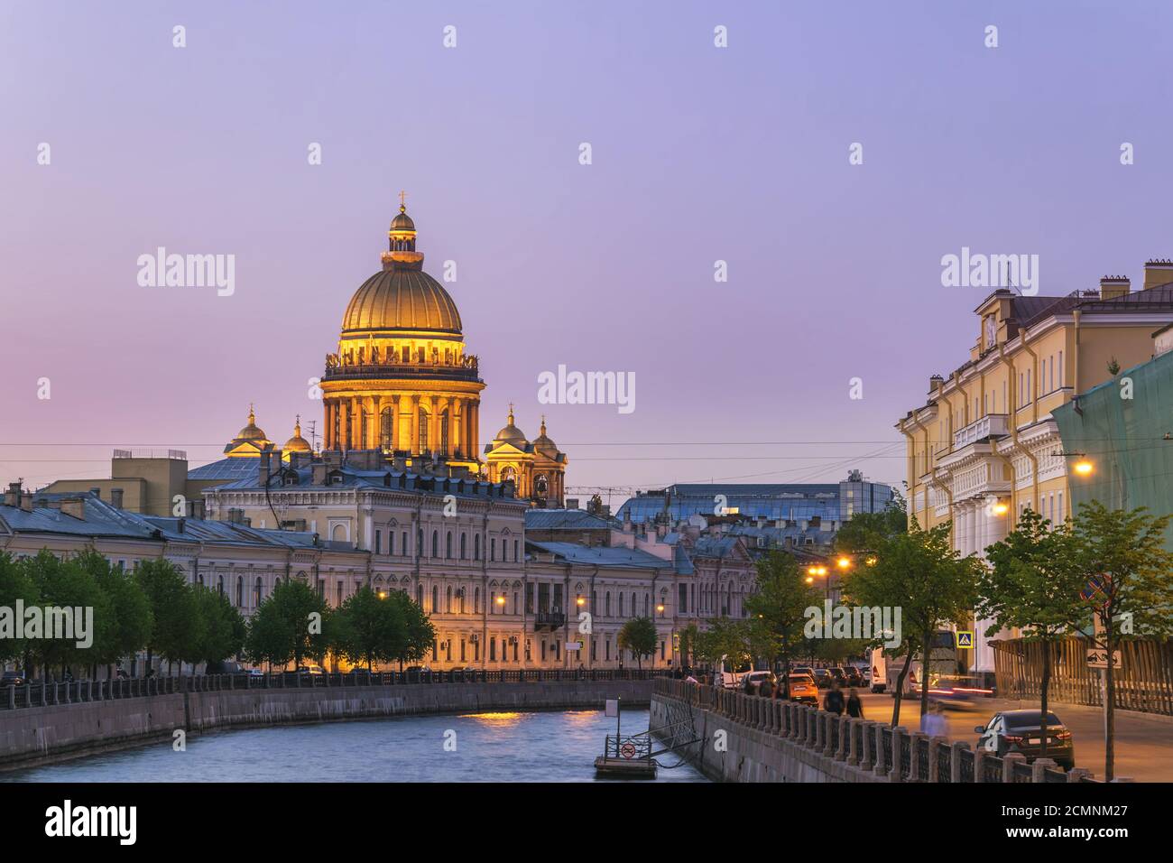 Saint Petersburg night city skyline at Saint Isaac Cathedral, Saint ...