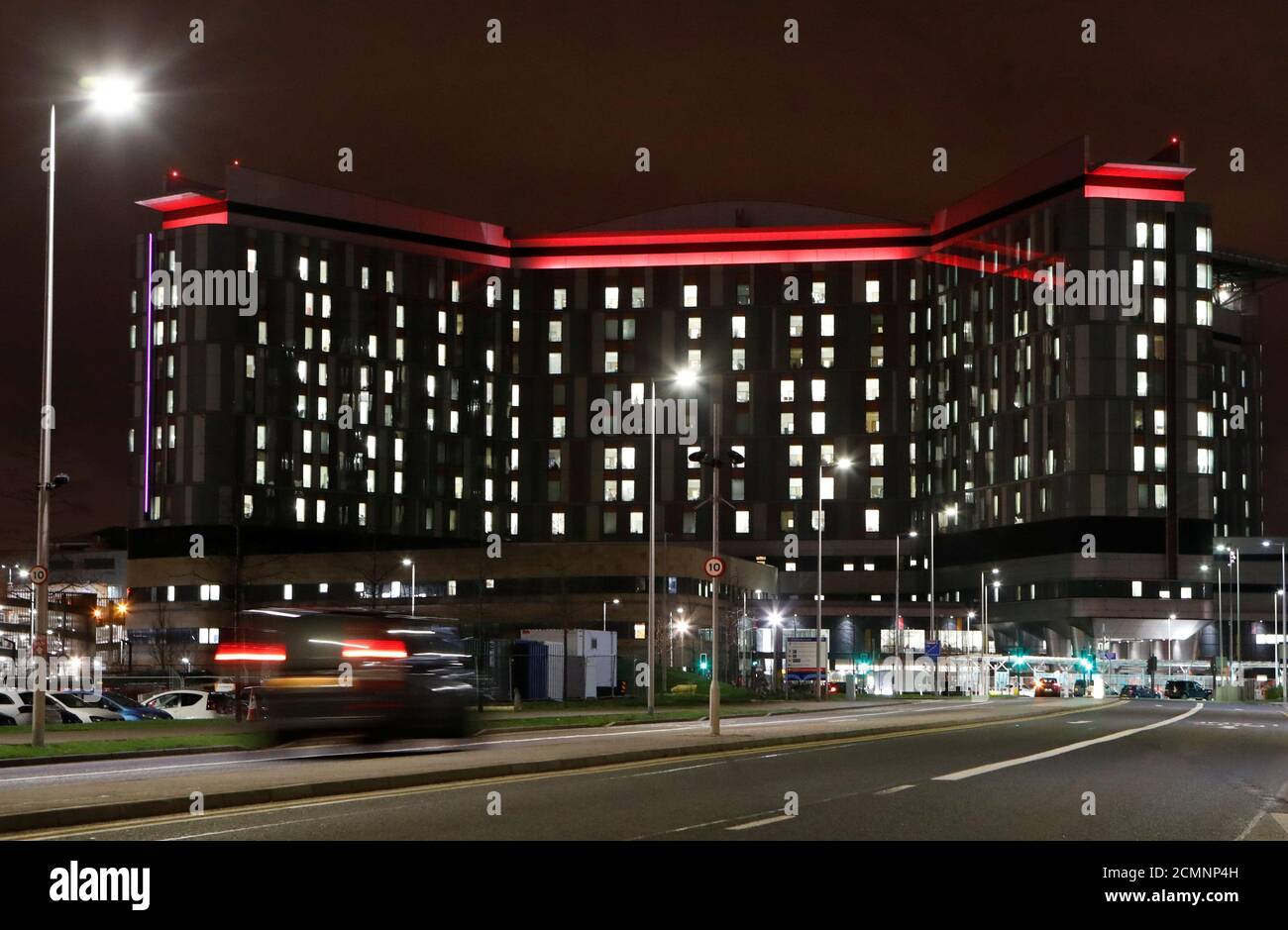 Glasgow queen elizabeth university hospital hi-res stock photography ...