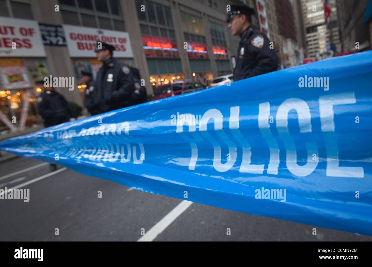 Crime scene tape new york hi-res stock photography and images - Alamy