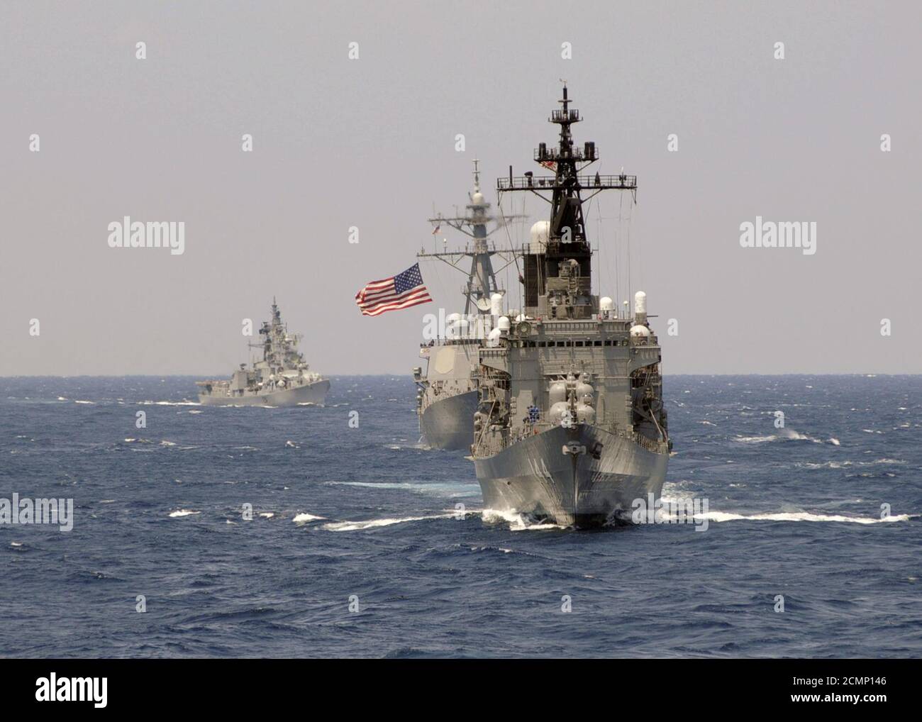 JS Kurama (DDH-144) leads USS Fitzgerald (DDG-62) and INS Ranvir (D54 ...