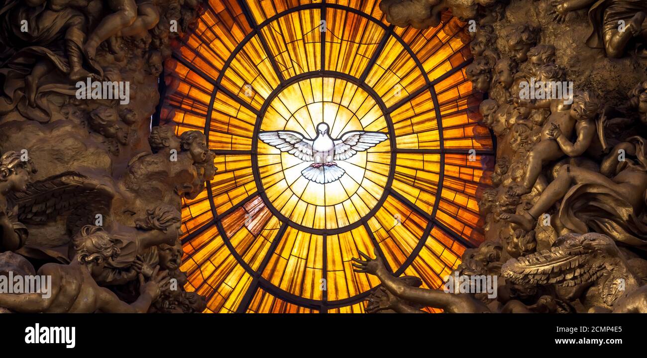 St peter's basilica holy spirit hi-res stock photography and images - Alamy