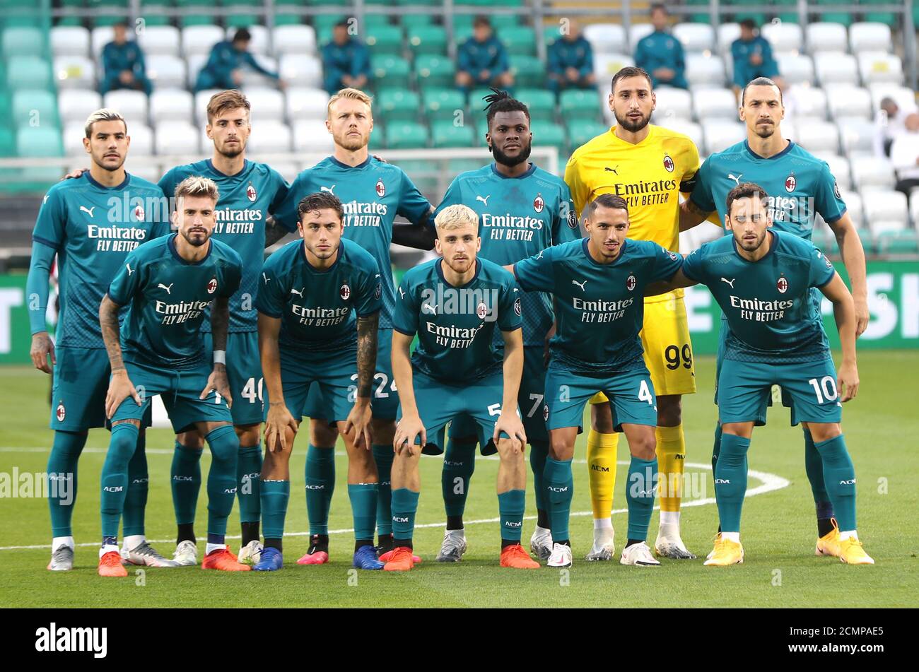 An AC Milan team group photo during the UEFA Europa League, Second ...