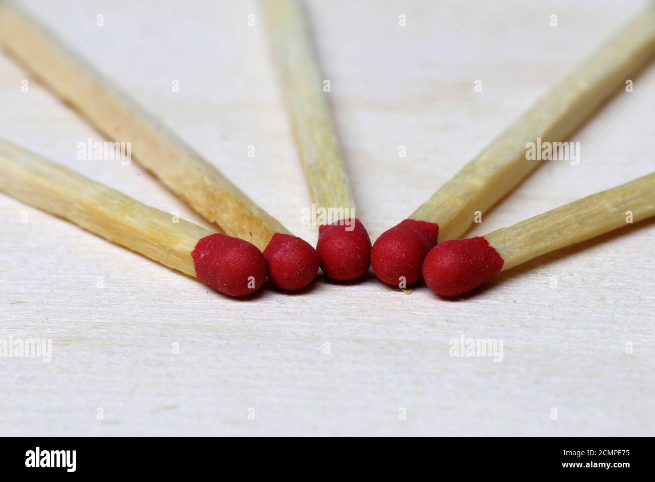 Pile of matches table hi-res stock photography and images - Alamy