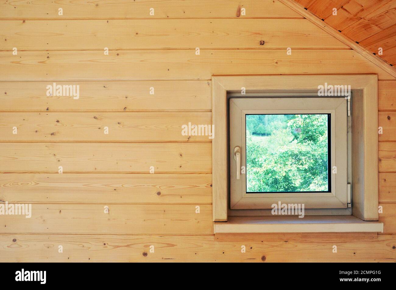 Small oil house hi-res stock photography and images - Alamy