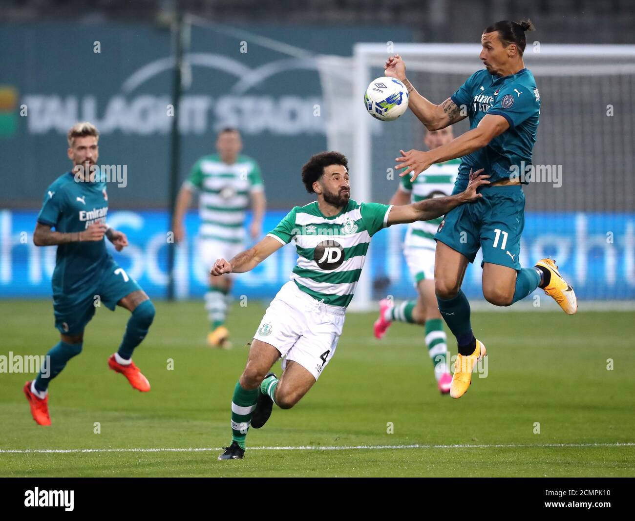 Shamrock rovers v ac milan hi-res stock photography and images - Alamy