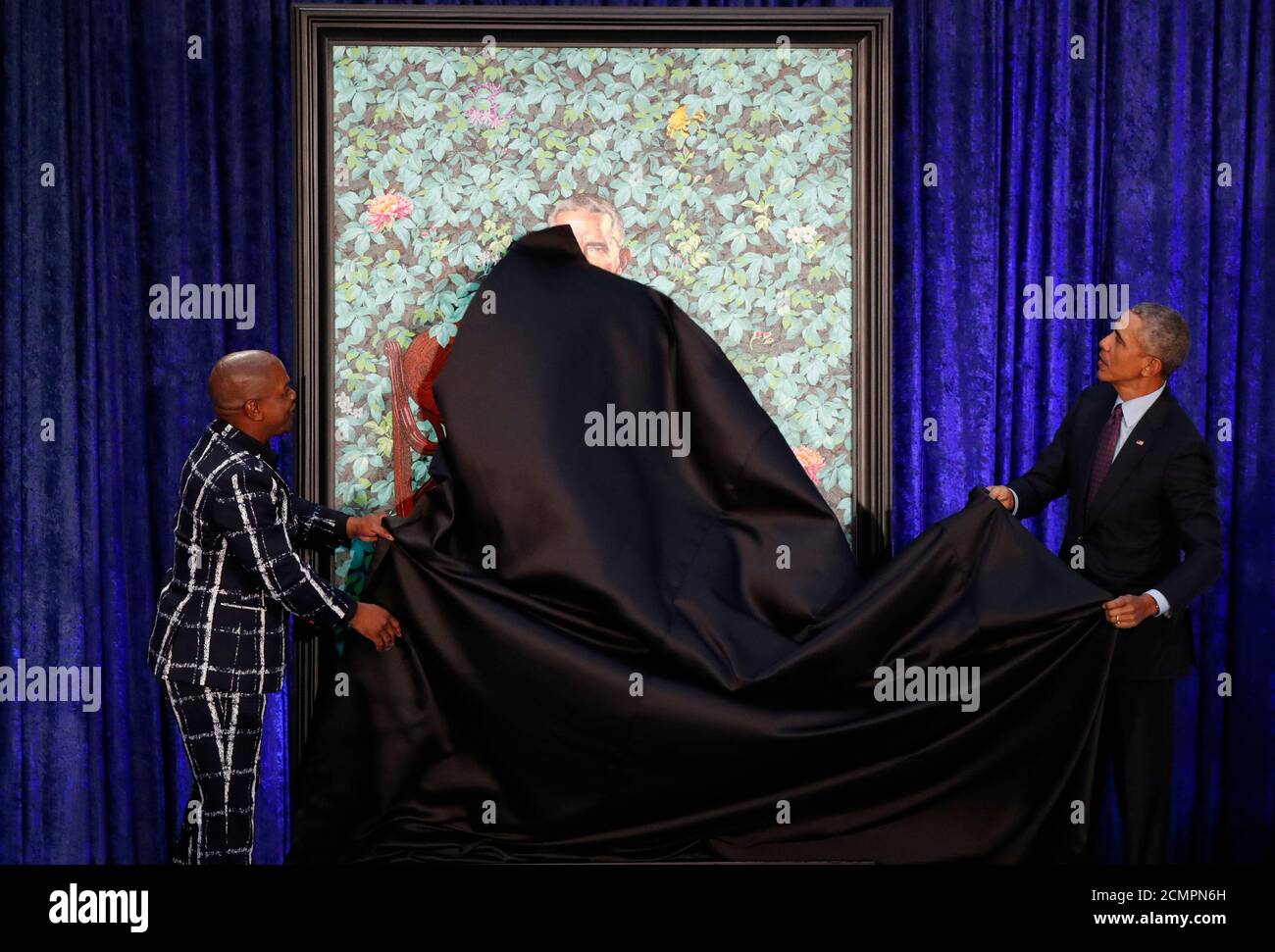 Kehinde wiley obama hi-res stock photography and images - Alamy