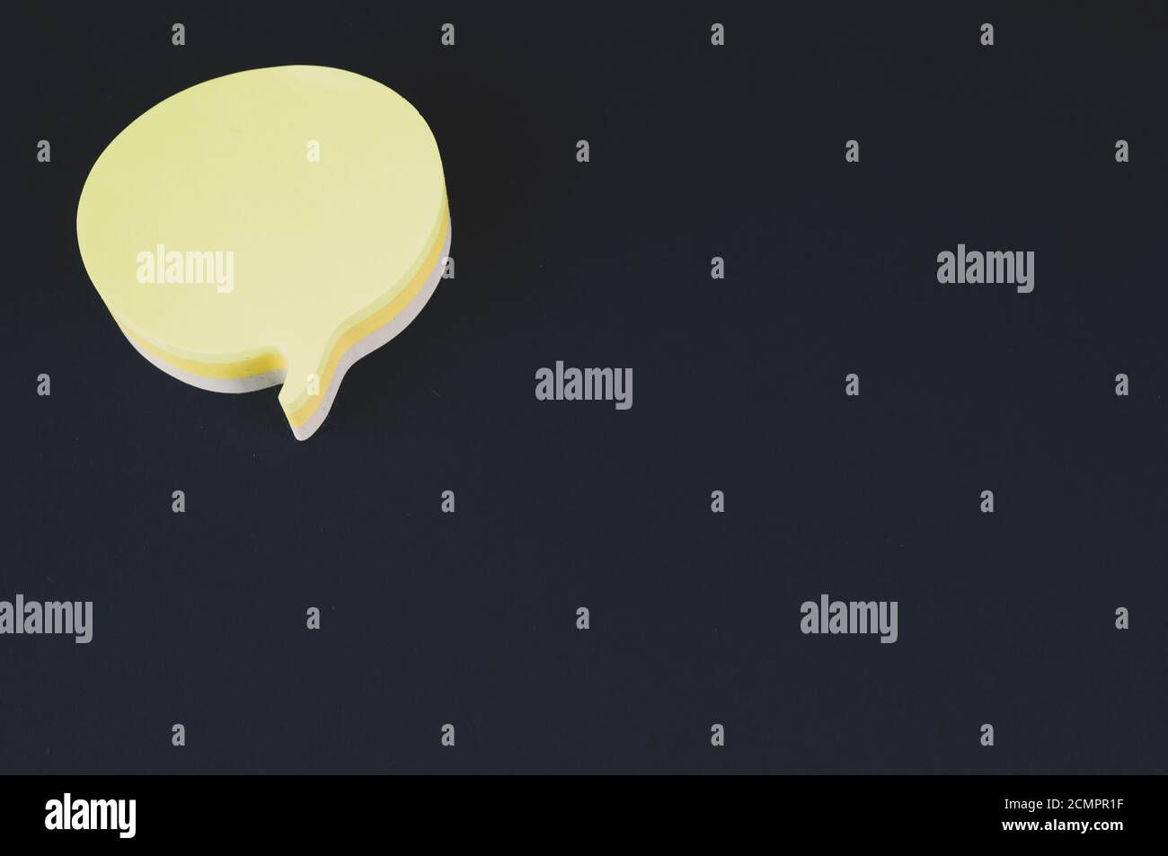 Black chat icon hi-res stock photography and images - Alamy