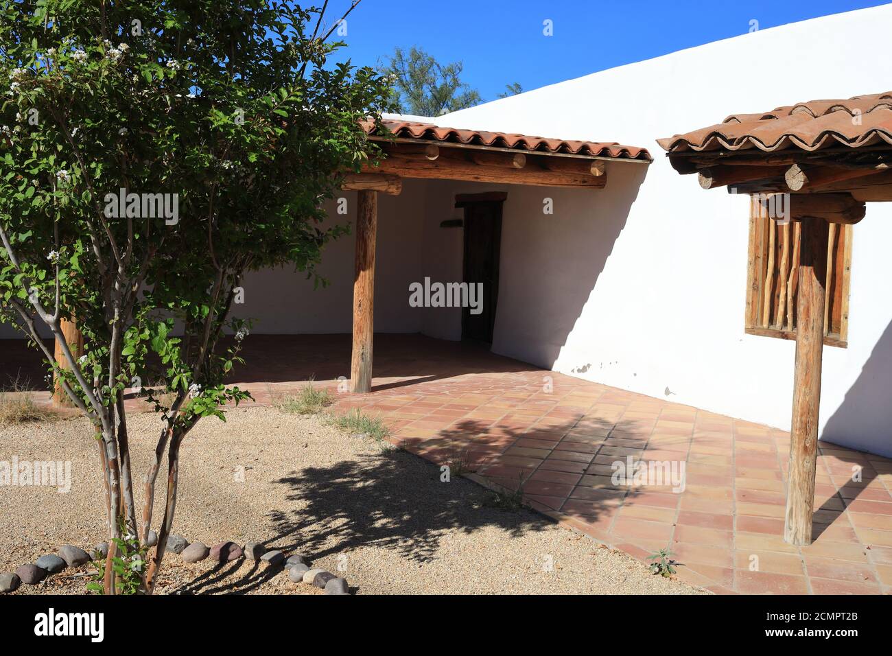 Architecture vigas beams usa hi-res stock photography and images - Alamy