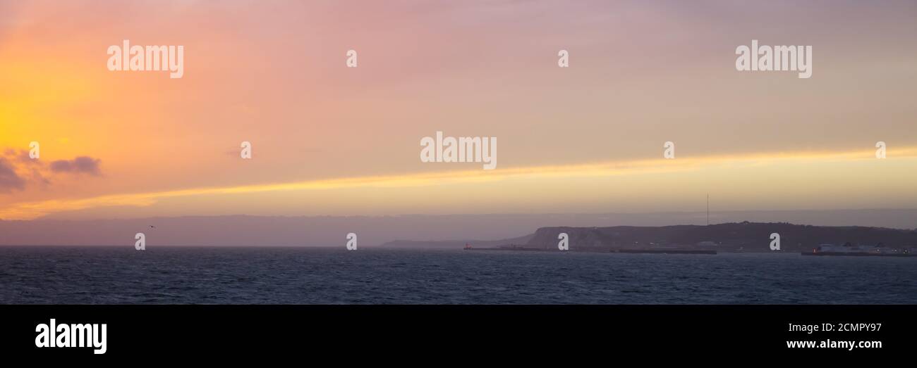 White cliffs of dover sunset hi-res stock photography and images - Alamy