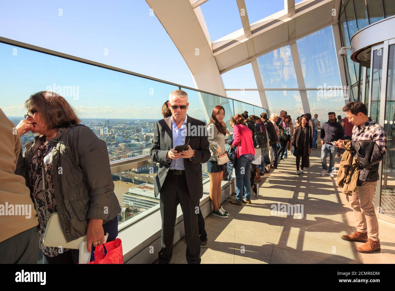 Walkie talkie building public gallery hi-res stock photography and ...