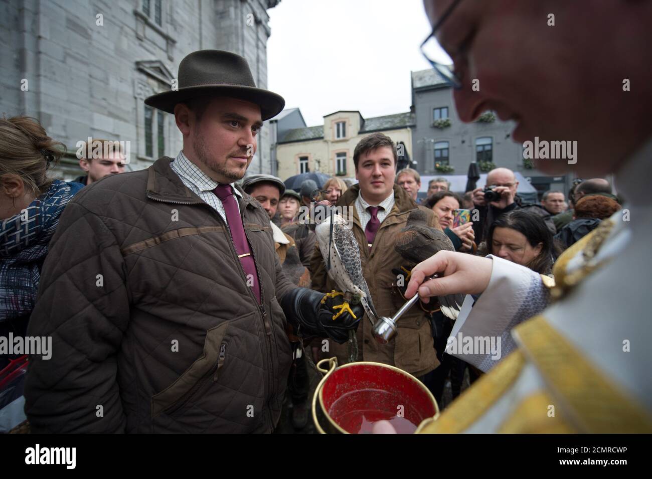 Priest bird hi-res stock photography and images - Alamy