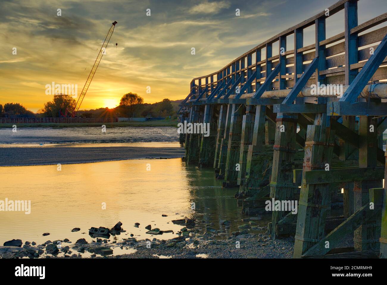 Footbridge background hi-res stock photography and images - Alamy