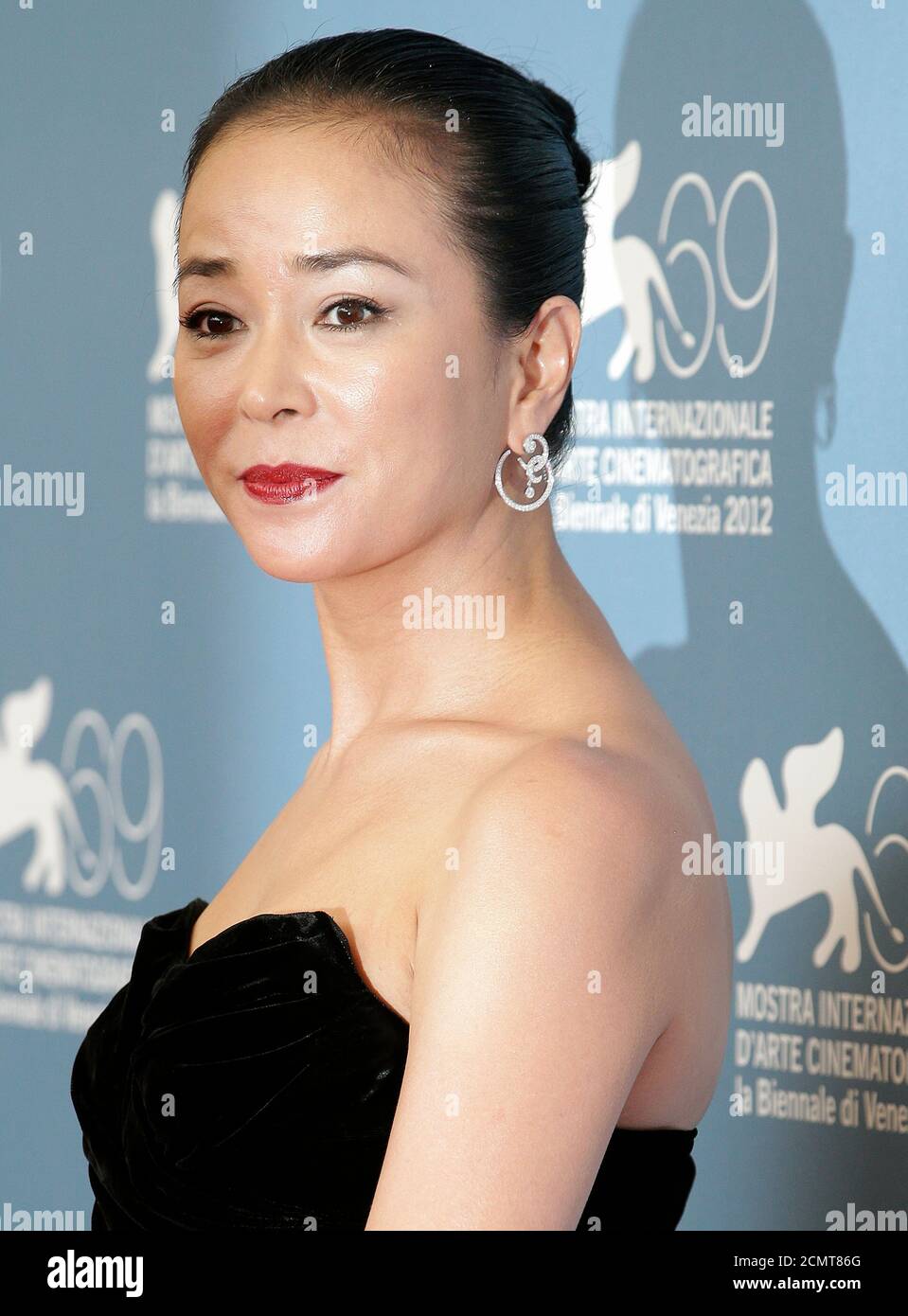 Jo min soo hi-res stock photography and images - Alamy