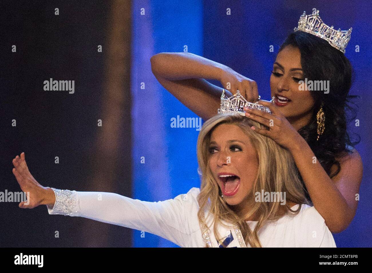 Miss america 2014 nina davuluri hi-res stock photography and images - Alamy
