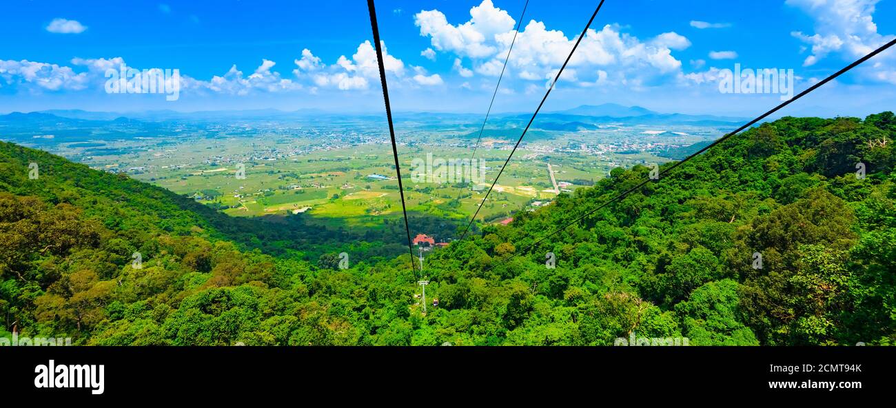 mountain ride cableway Stock Photo - Alamy