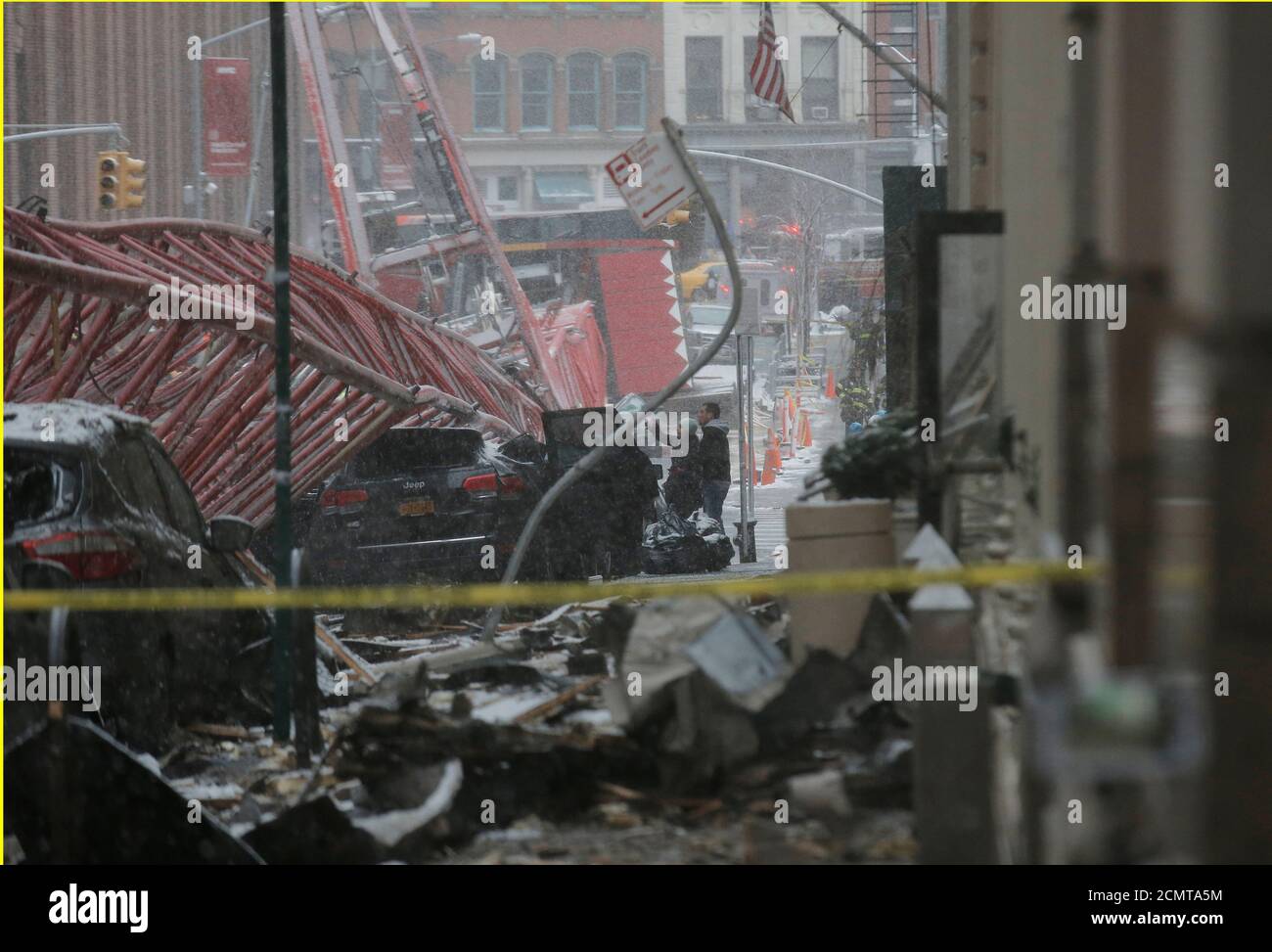 Crane accident new york hi-res stock photography and images - Alamy