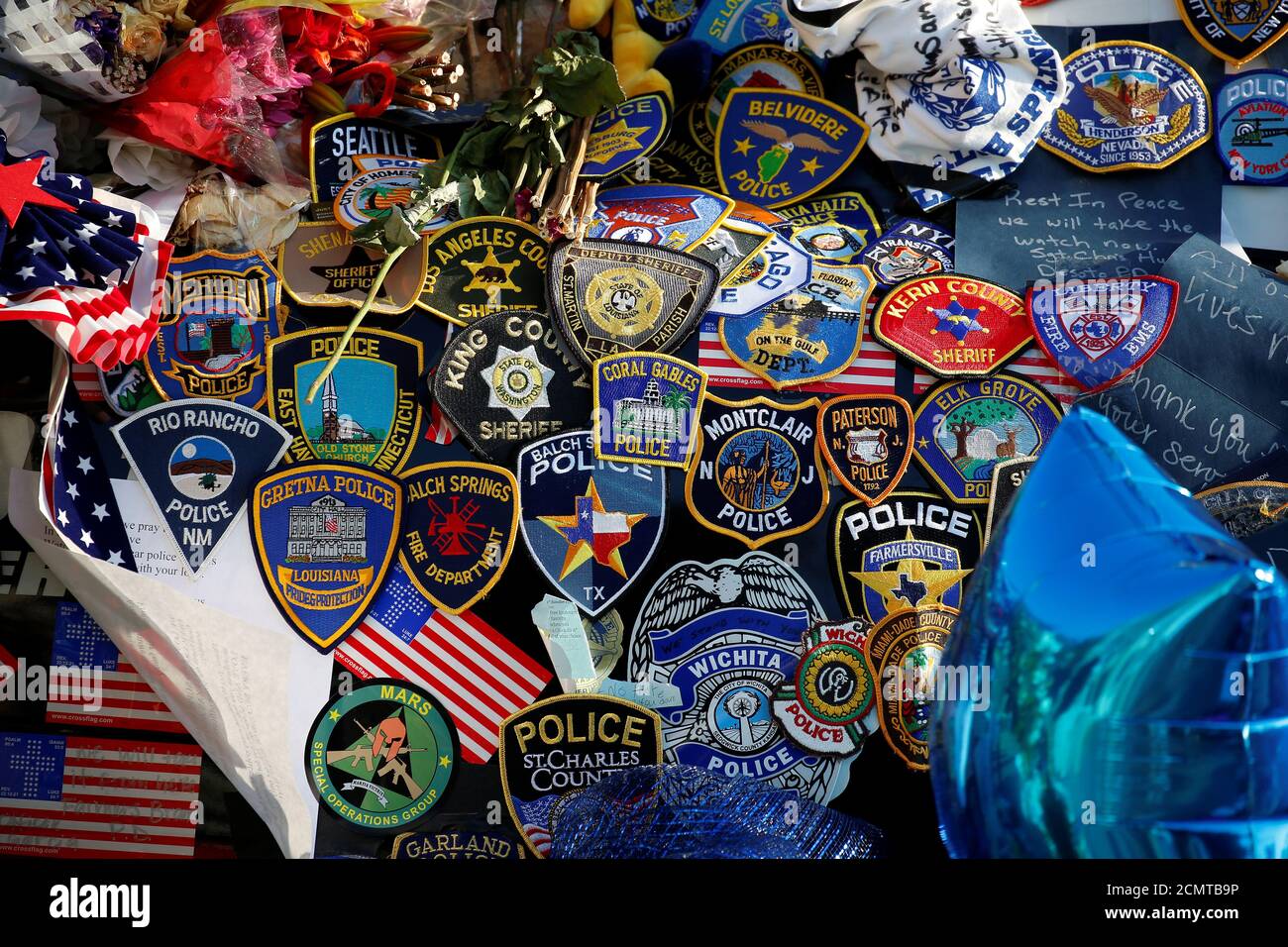 Dallas police badge hi-res stock photography and images - Alamy