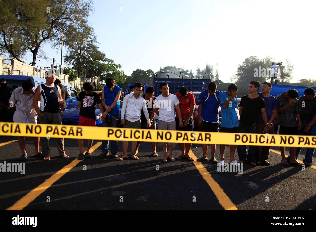 Ms 13 arrested hi-res stock photography and images - Alamy