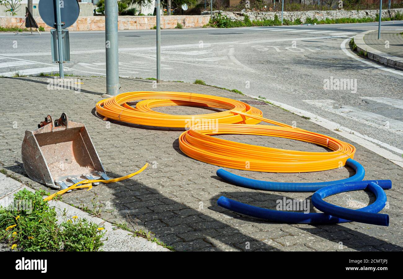 Optical fiber cable road hi-res stock photography and images - Alamy