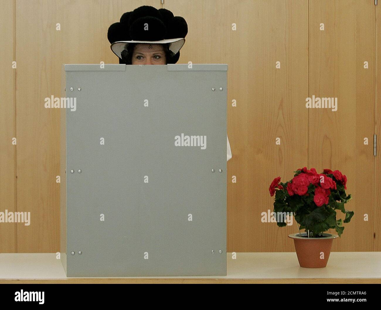 Ballot box costume hi-res stock photography and images - Alamy