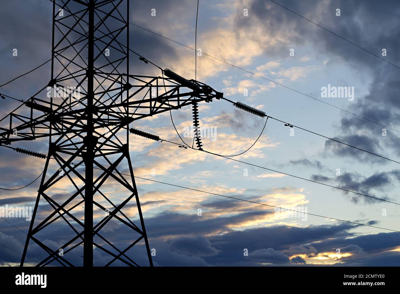 Outdoor metal wire pollution hi-res stock photography and images - Alamy
