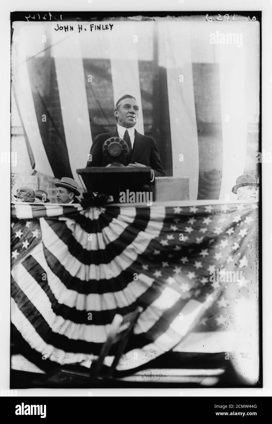 John finley hi-res stock photography and images - Alamy