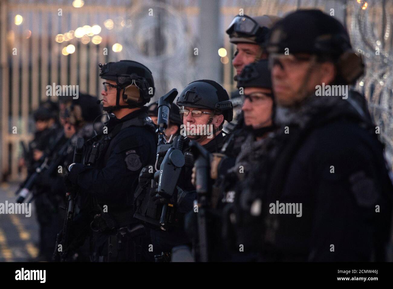Special response team hi-res stock photography and images - Alamy