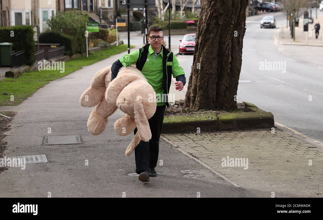 Asda harrogate hi-res stock photography and images - Alamy
