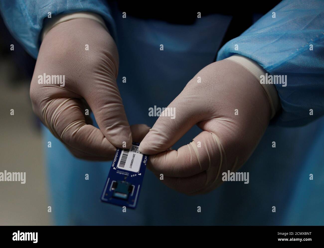 Singapore coronavirus testing hi-res stock photography and images - Alamy