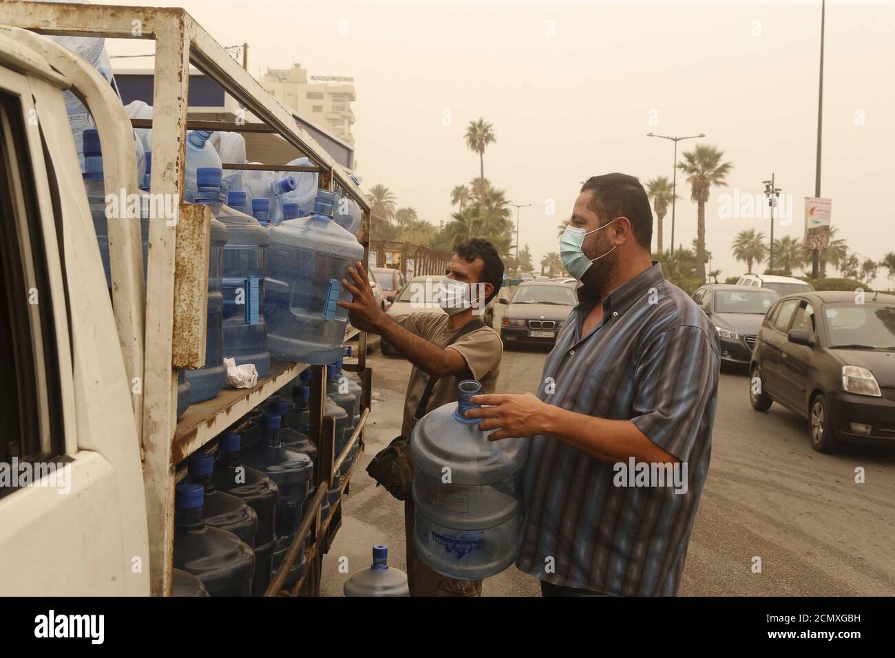Dust masks during dust storm hi-res stock photography and images - Alamy