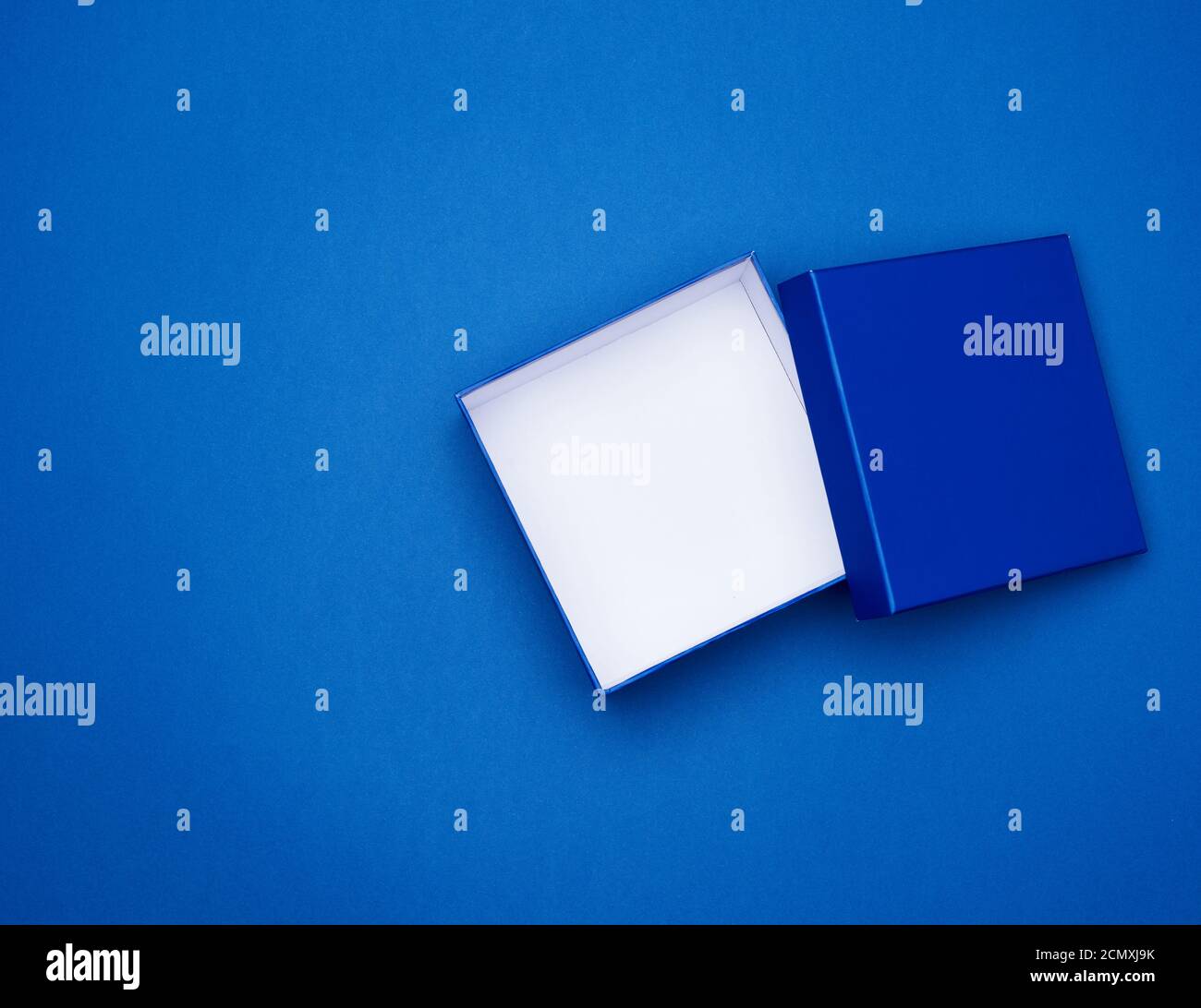 open blue square cardboard empty box Stock Photo - Alamy