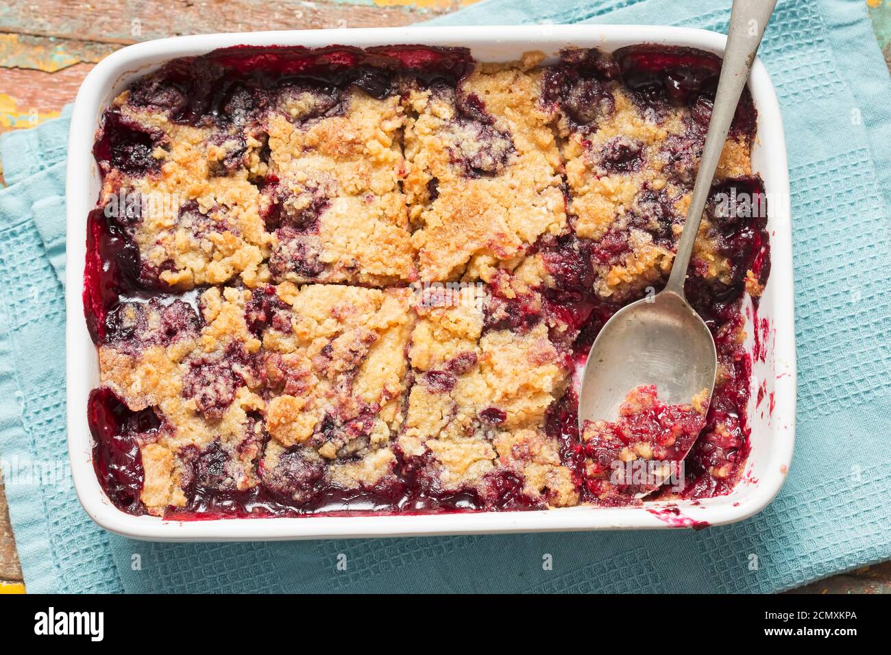 Blackberry dump cake. Simple cake with blackberries Stock Photo - Alamy