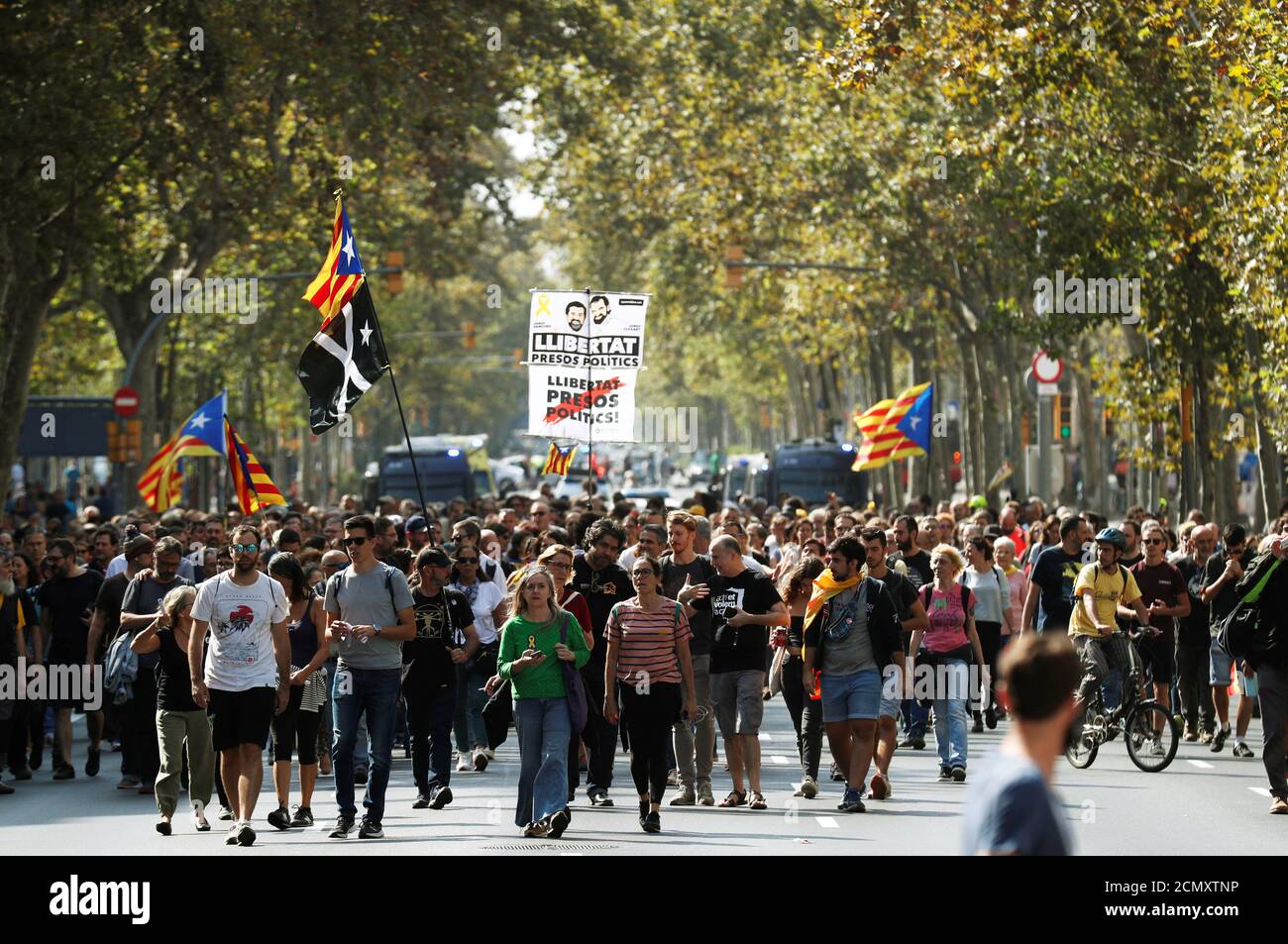 Independence movements hi-res stock photography and images - Alamy