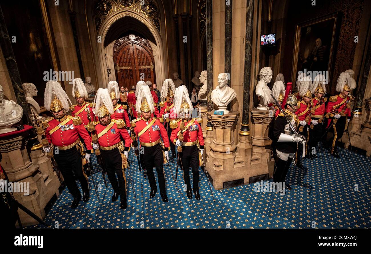The Queens Bodyguard High Resolution Stock Photography and Images - Alamy