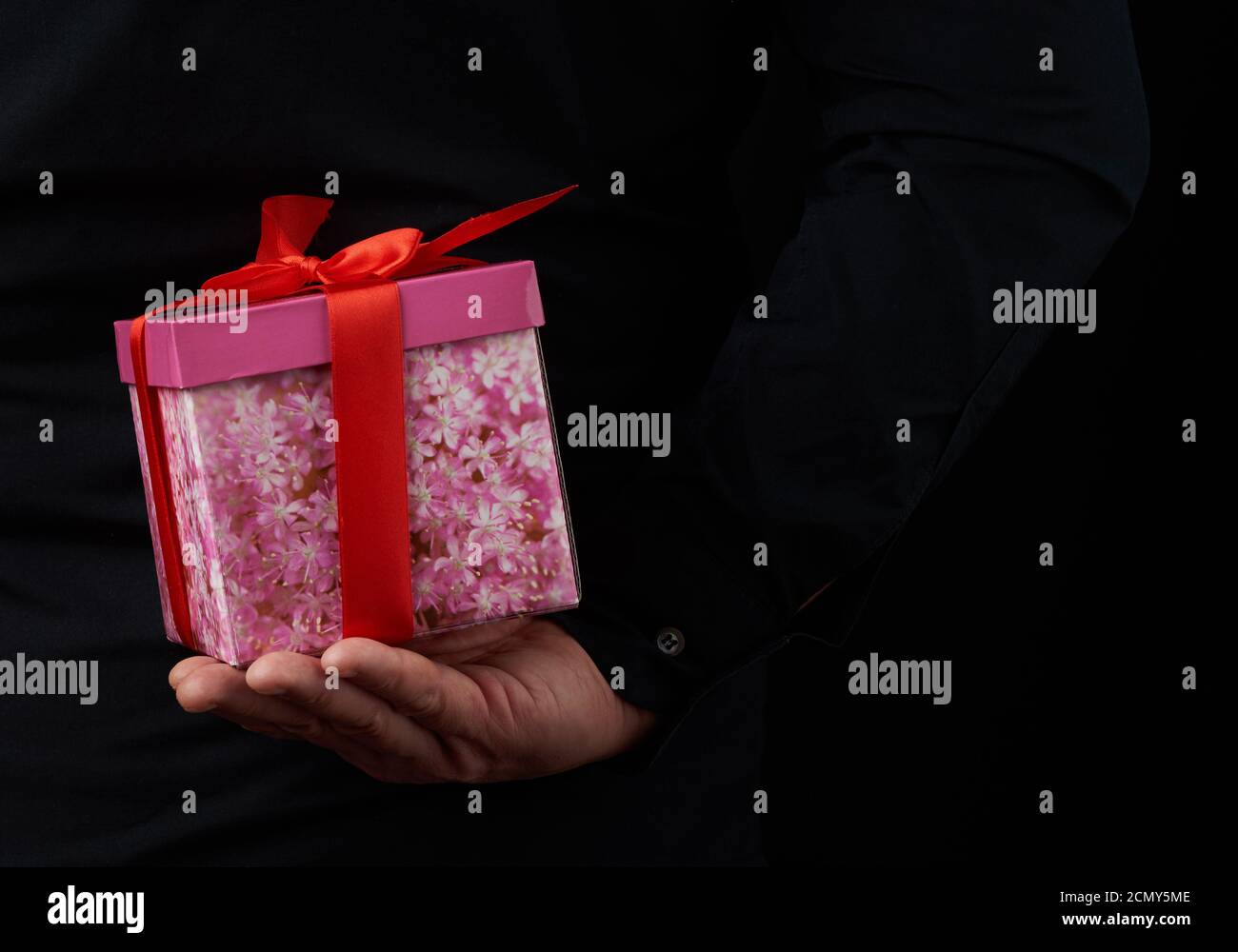 Wrapped present back hi-res stock photography and images - Alamy