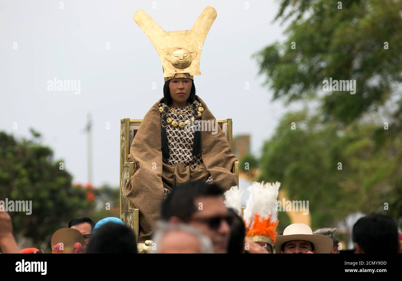 Moche mummy hi-res stock photography and images - Alamy