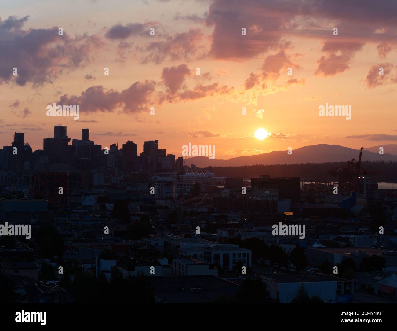 Un ciel Couleur Pastel, Pastel Sky Vancouver city, BC, Canada Stock ...