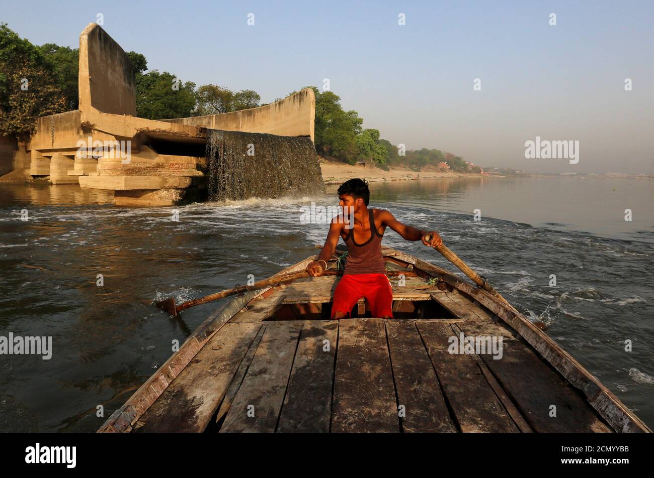 India Sewage High Resolution Stock Photography and Images - Alamy