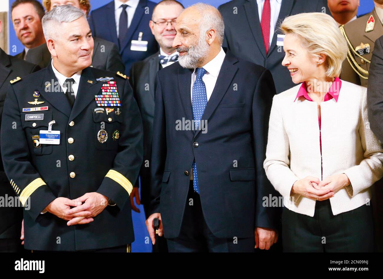 U s army general john campbell hi-res stock photography and images - Alamy