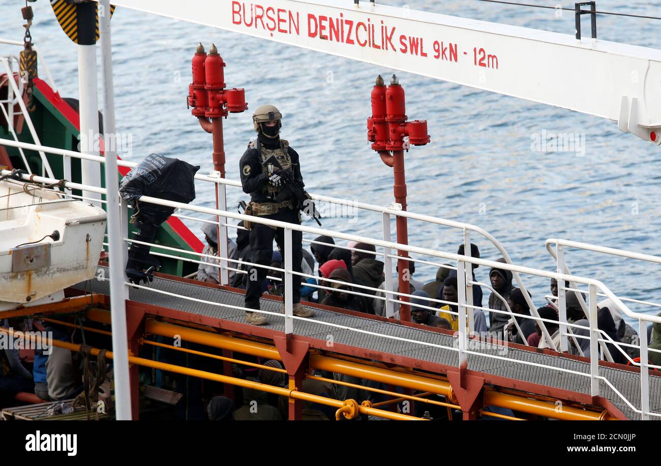 Maltese guards hi-res stock photography and images - Alamy