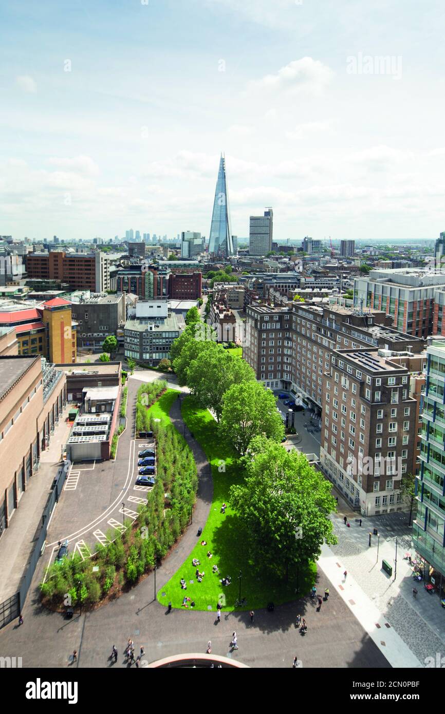Lse bankside house hi-res stock photography and images - Alamy