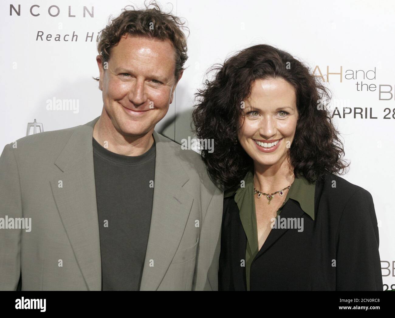 Judge reinhold fast times hi-res stock photography and images - Alamy