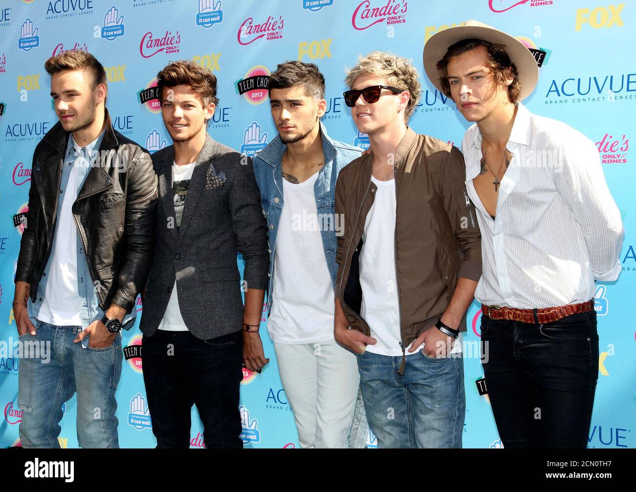 English irish boy pop band hi-res stock photography and images - Alamy