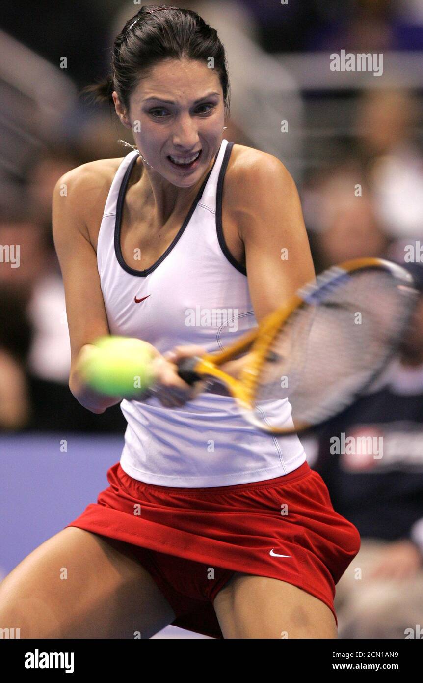 Robin lindsay hi-res stock photography and images - Alamy