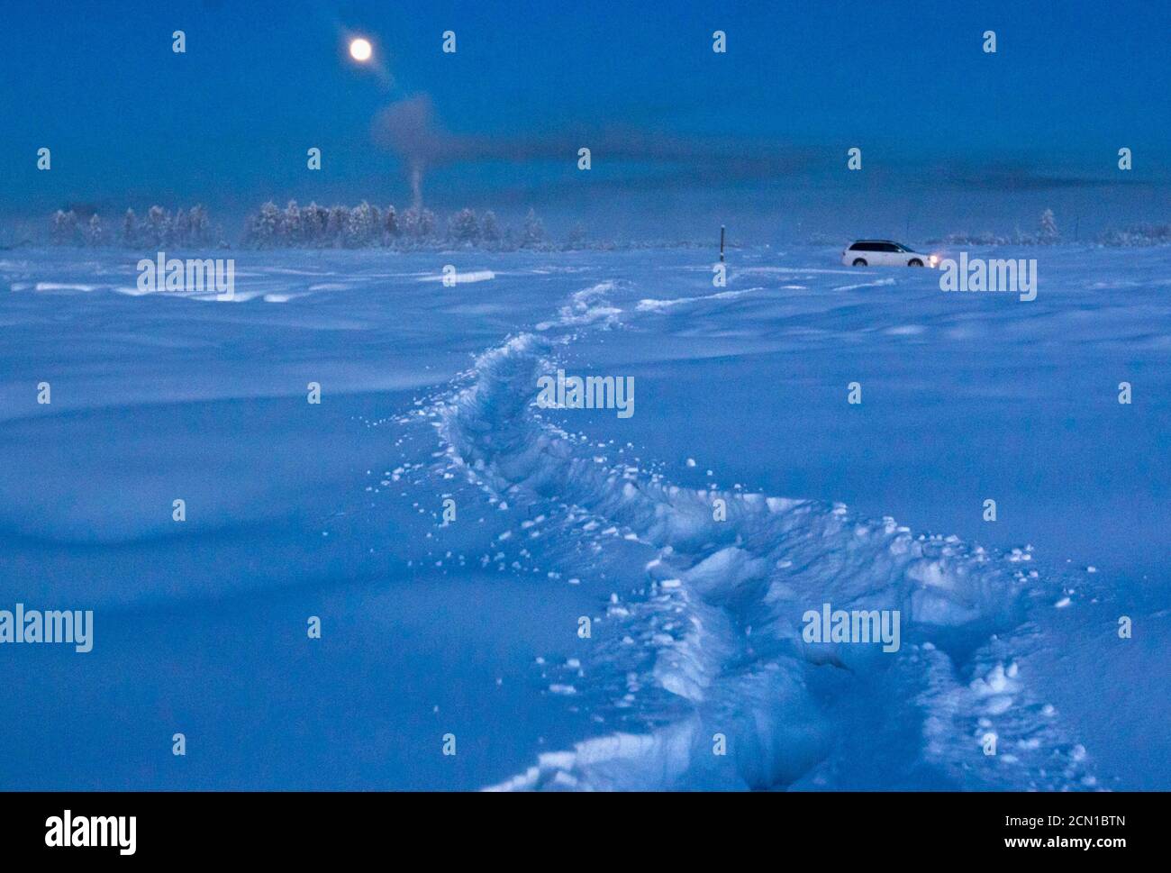 Living in cold climate hi-res stock photography and images - Alamy