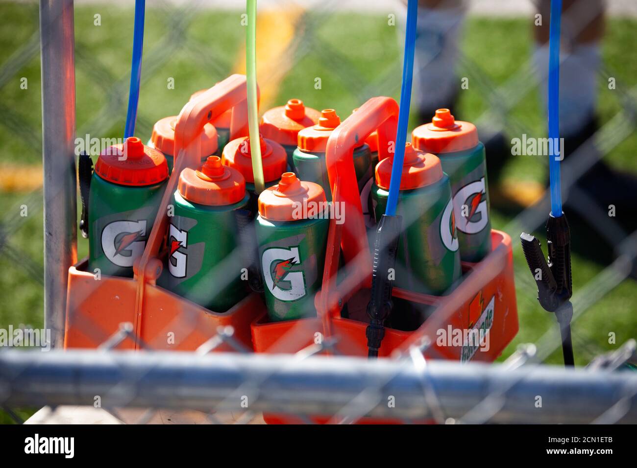 Gatorade hi-res stock photography and images - Alamy
